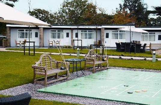 Warner Leisure Hotels Gunton Hall Coastal Village, 洛斯托夫特 - 比較優惠