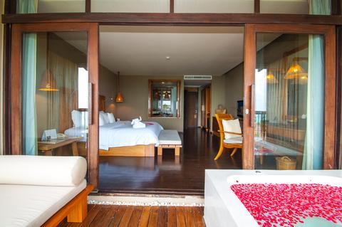 Silavadee Pool Spa Resort, Maret - Compare Deals