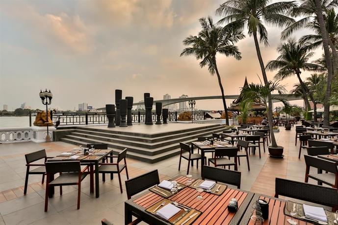 Anantara Riverside Bangkok Resort - Compare Deals