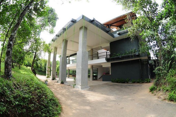 Kithul Kanda The Mountain Resort, Padukka - Compare Deals