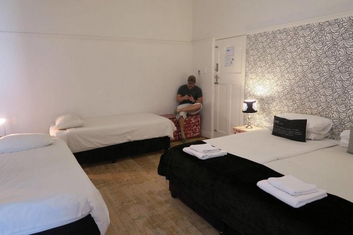 Atlantic Point Backpackers, Cape Town - Compare Deals