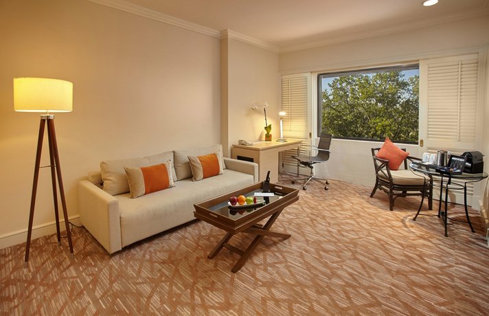 Quest Plus Conference Center Clark, Angeles City - Compare Deals